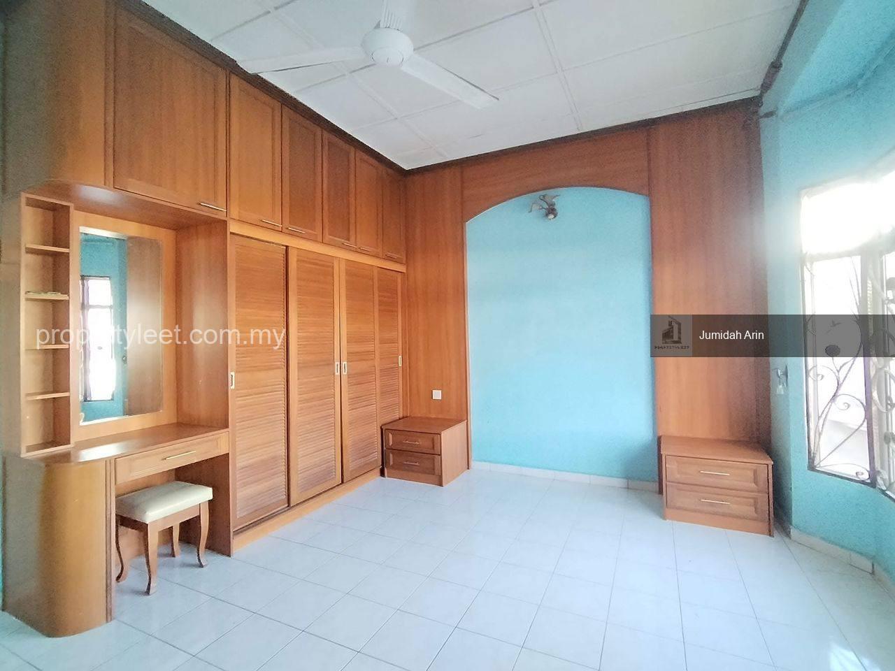2 Storey Terrace Bandar Mahkota Cheras Seksyen 3 Jalan Pahlawan ...