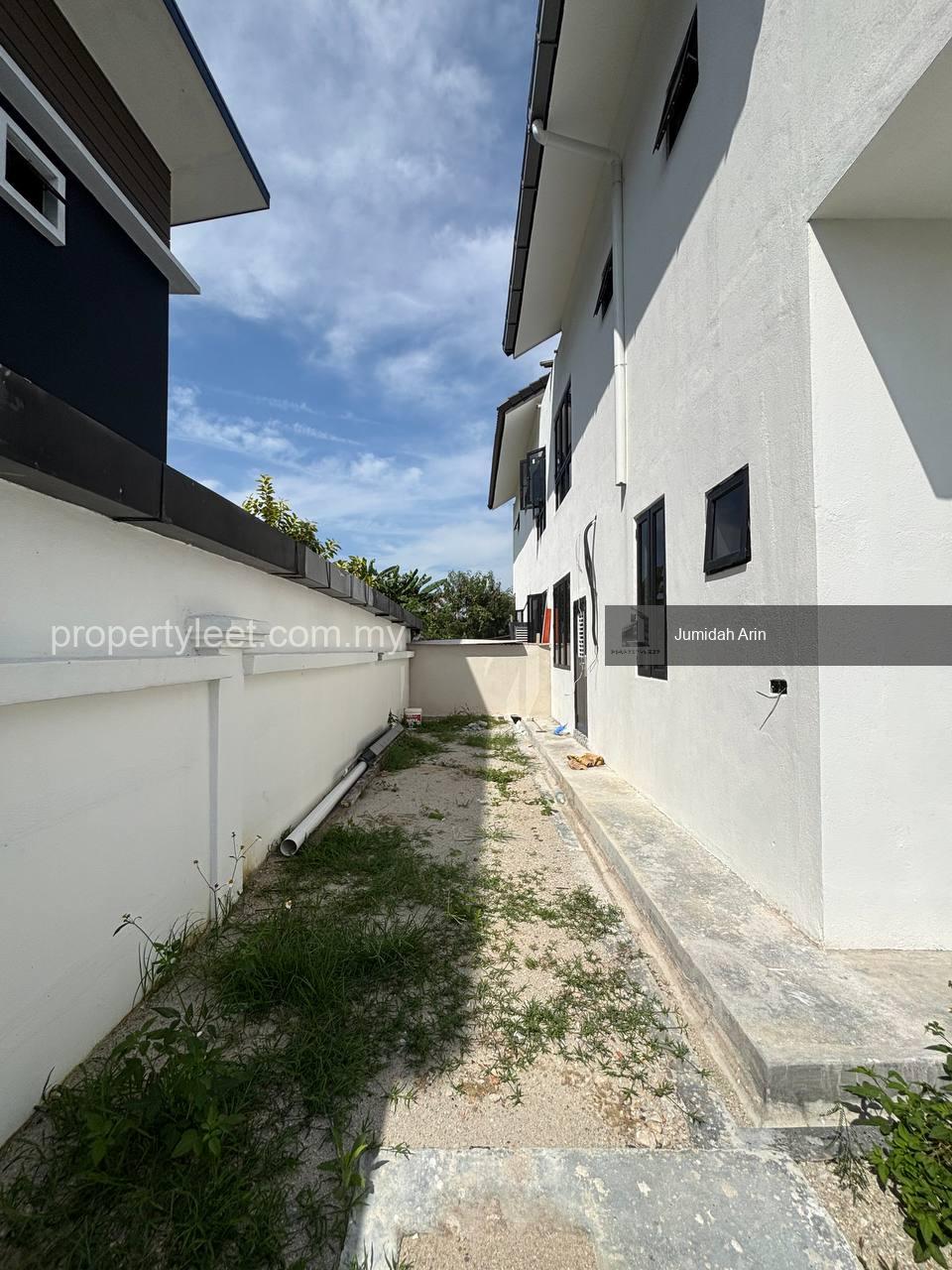 Newly completed Double Storey Semi D, Jalan Surada, Taman Desa Surada ...